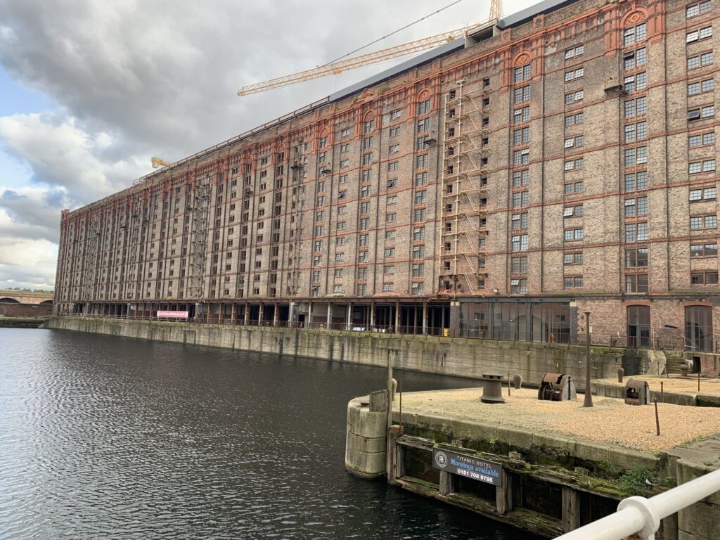 Stanley Docks - Smith Brothers Stores Ltd